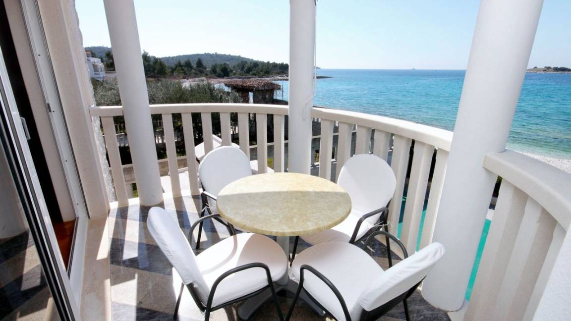 42 M² Hotel ∙ 1 Schlafzimmer ∙ 4 Gäste - Primošten