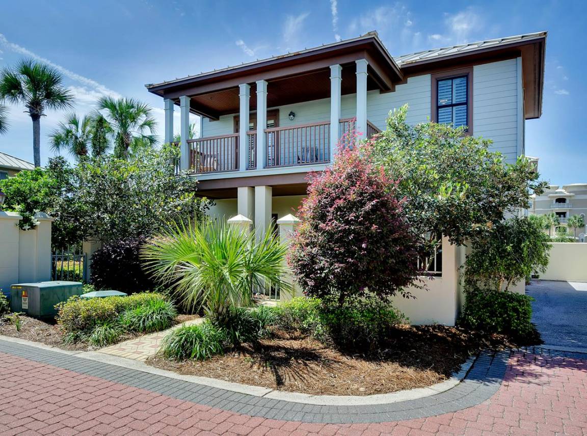 149 M² House ∙ 3 Bedrooms ∙ 8 Guests - Rosemary Beach, FL