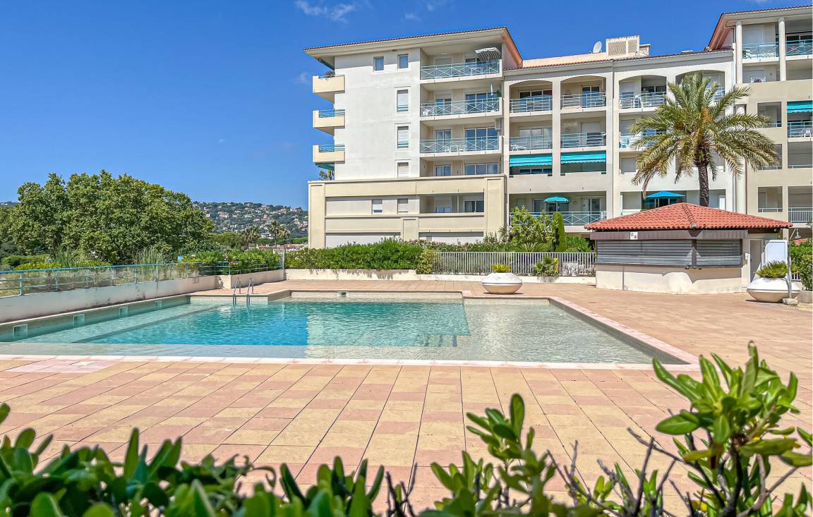 40 M² Appartement ∙ 1 Chambre ∙ 4 Personnes - Antibes