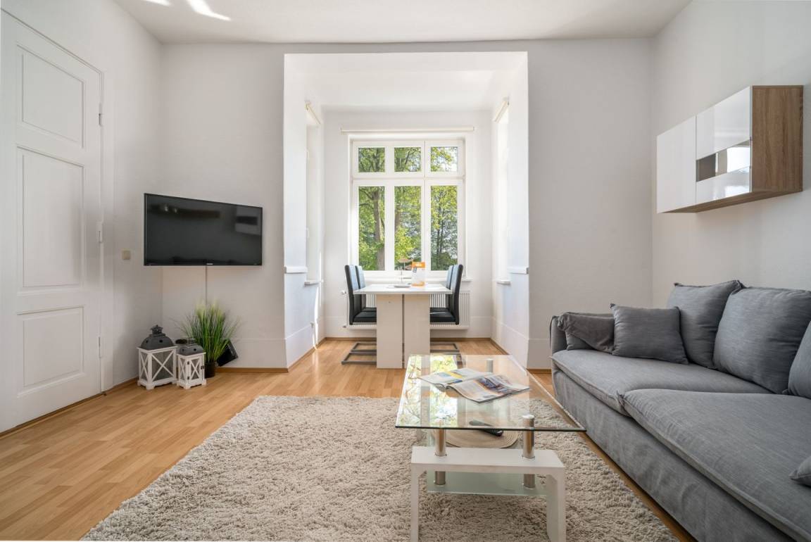 85 M² Ferienwohnung ∙ 2 Schlafzimmer ∙ 4 Gäste - Malchow