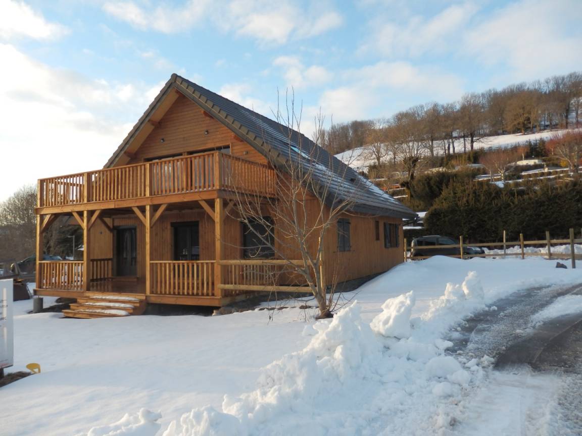163 M² Chalet ∙ 5 Chambres ∙ 12 Personnes - La Bourboule