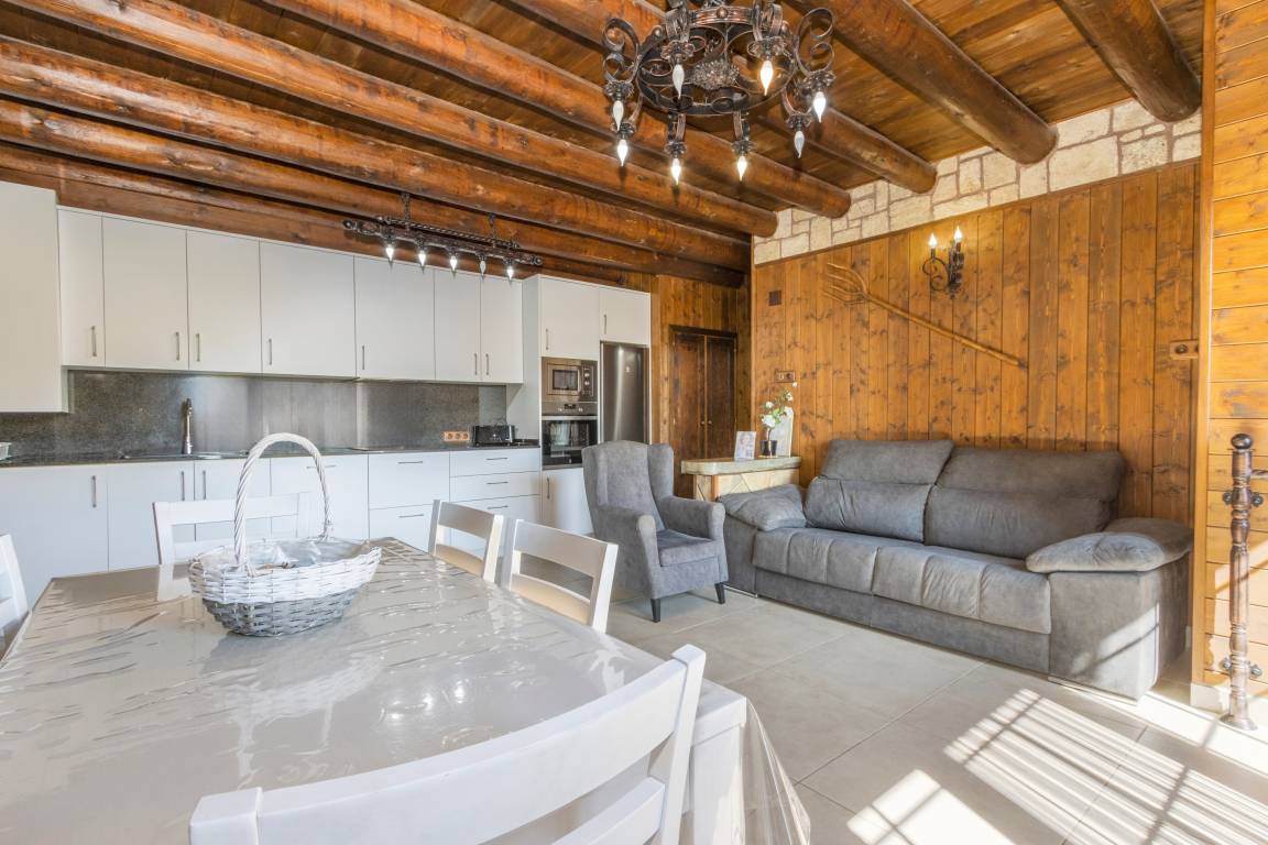 80 M² Casa ∙ 3 Habitaciones ∙ 5 Huéspedes - Fiscal