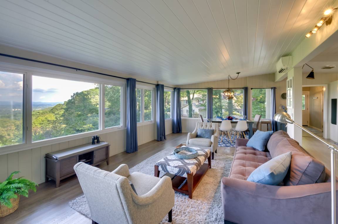 195 M² House ∙ 3 Bedrooms ∙ 6 Guests - Hendersonville, NC