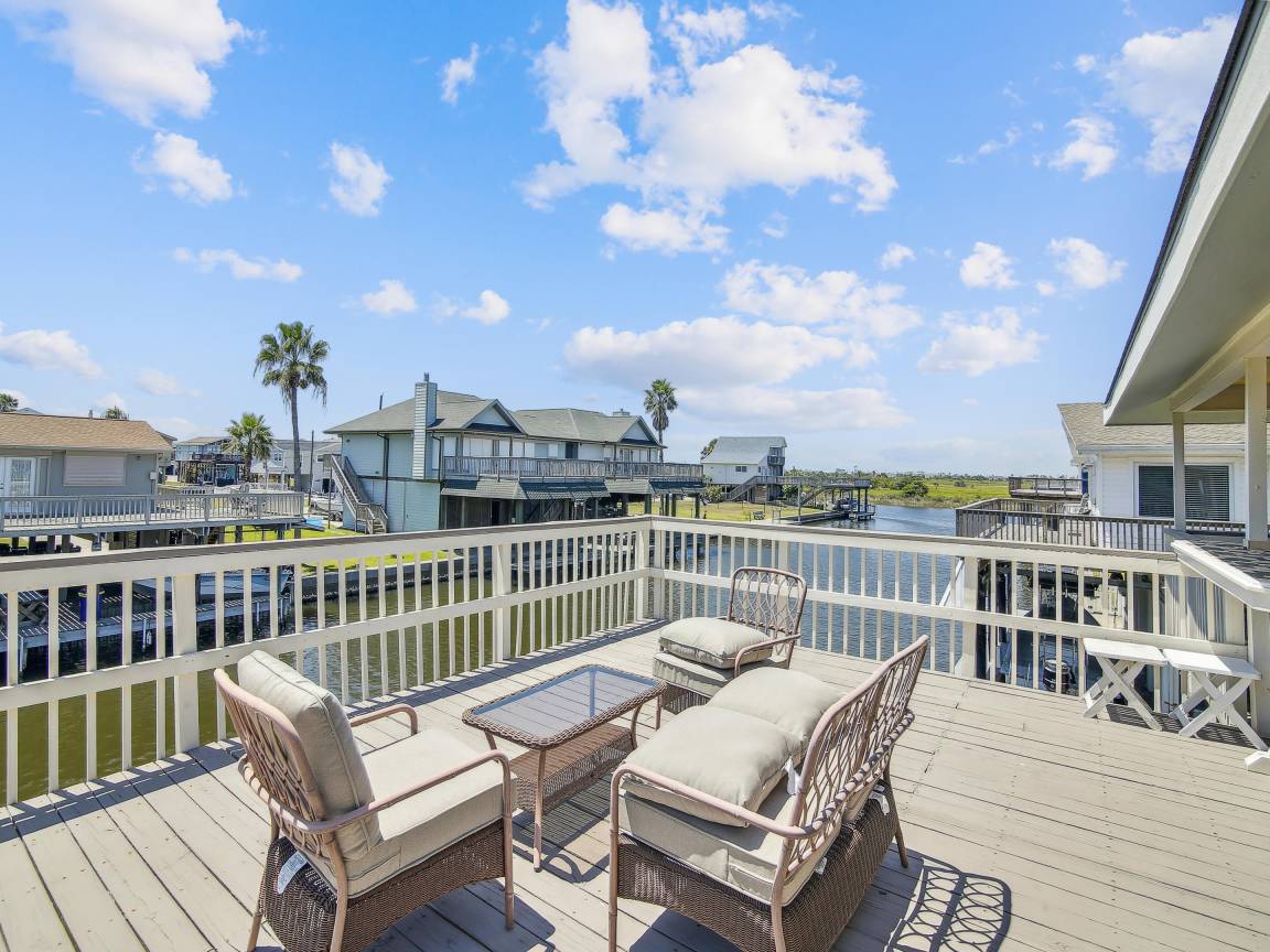 88 M² House ∙ 3 Bedrooms ∙ 8 Guests - Galveston, TX