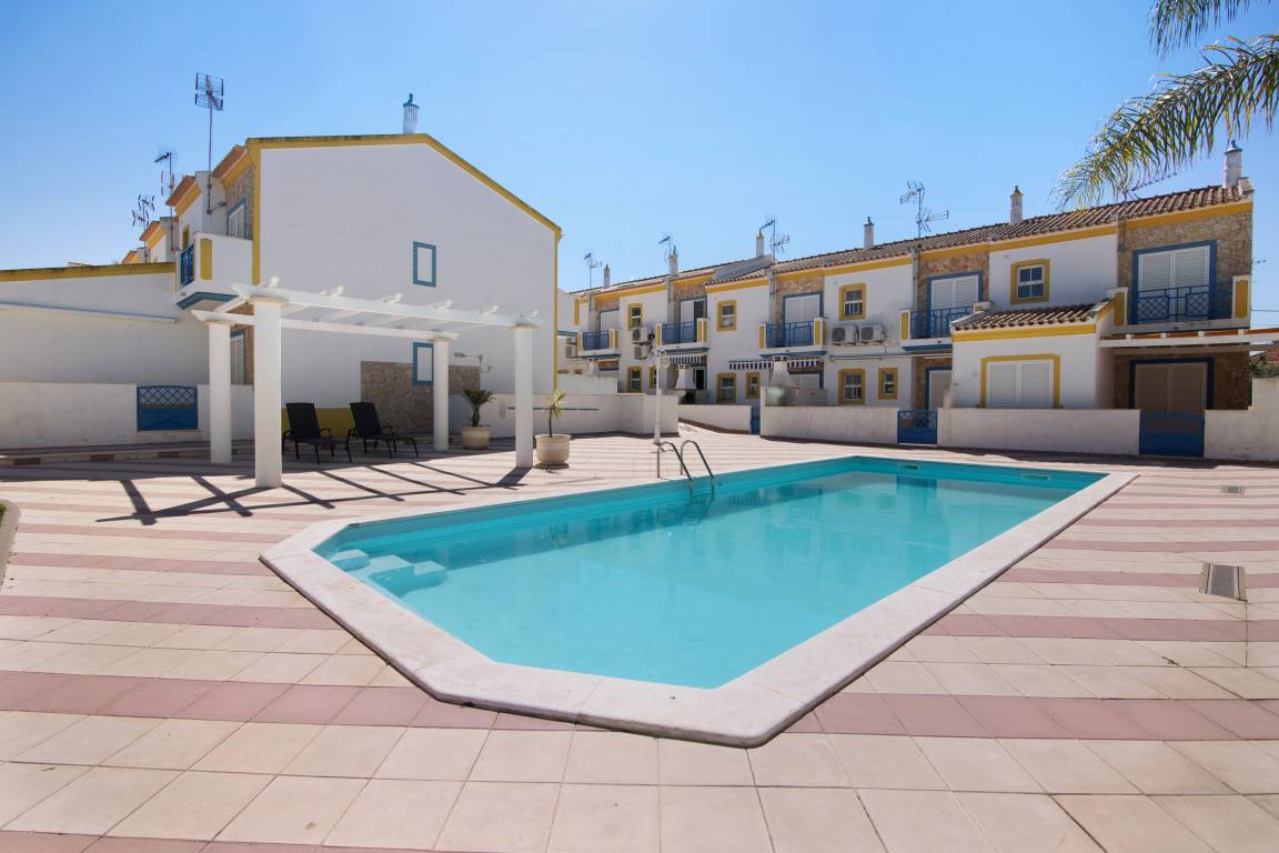120 M² Villa ∙ 2 Bedrooms ∙ 6 Guests - Altura