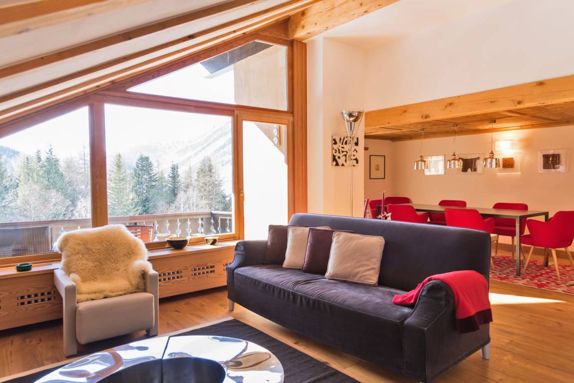 120 M² Apartment ∙ 4 Bedrooms ∙ 7 Guests - Bever