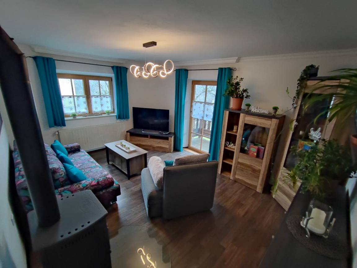 60 M² Ferienwohnung ∙ 5 Gäste - Seeon-Seebruck