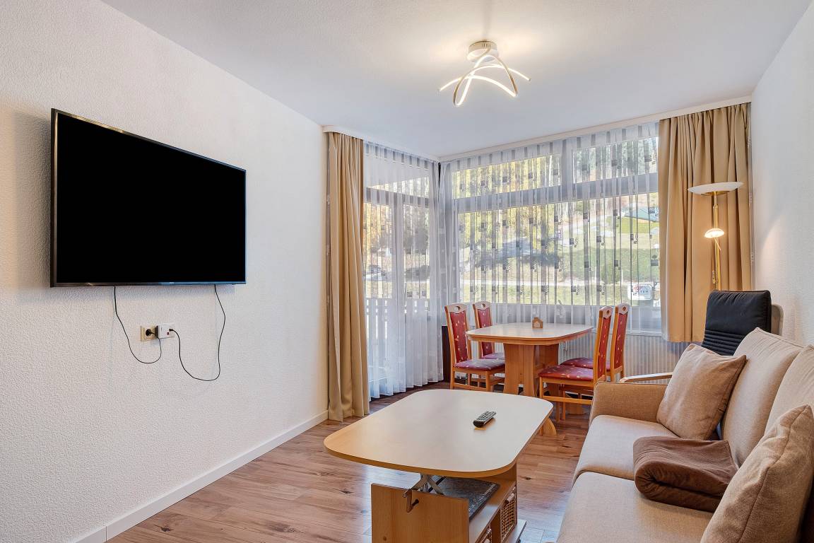 43 M² Ferienwohnung ∙ 1 Schlafzimmer ∙ 4 Gäste - Grafenhausen