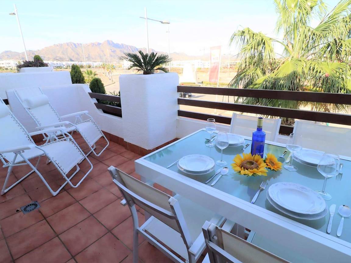 75 M² Apartamento ∙ 2 Habitaciones ∙ 4 Huéspedes - Pulpí