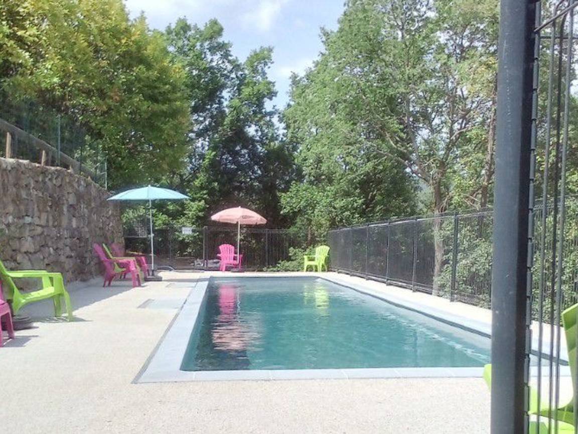 24 M² Chalet ∙ 2 Bedrooms ∙ 4 Guests - Ardèche