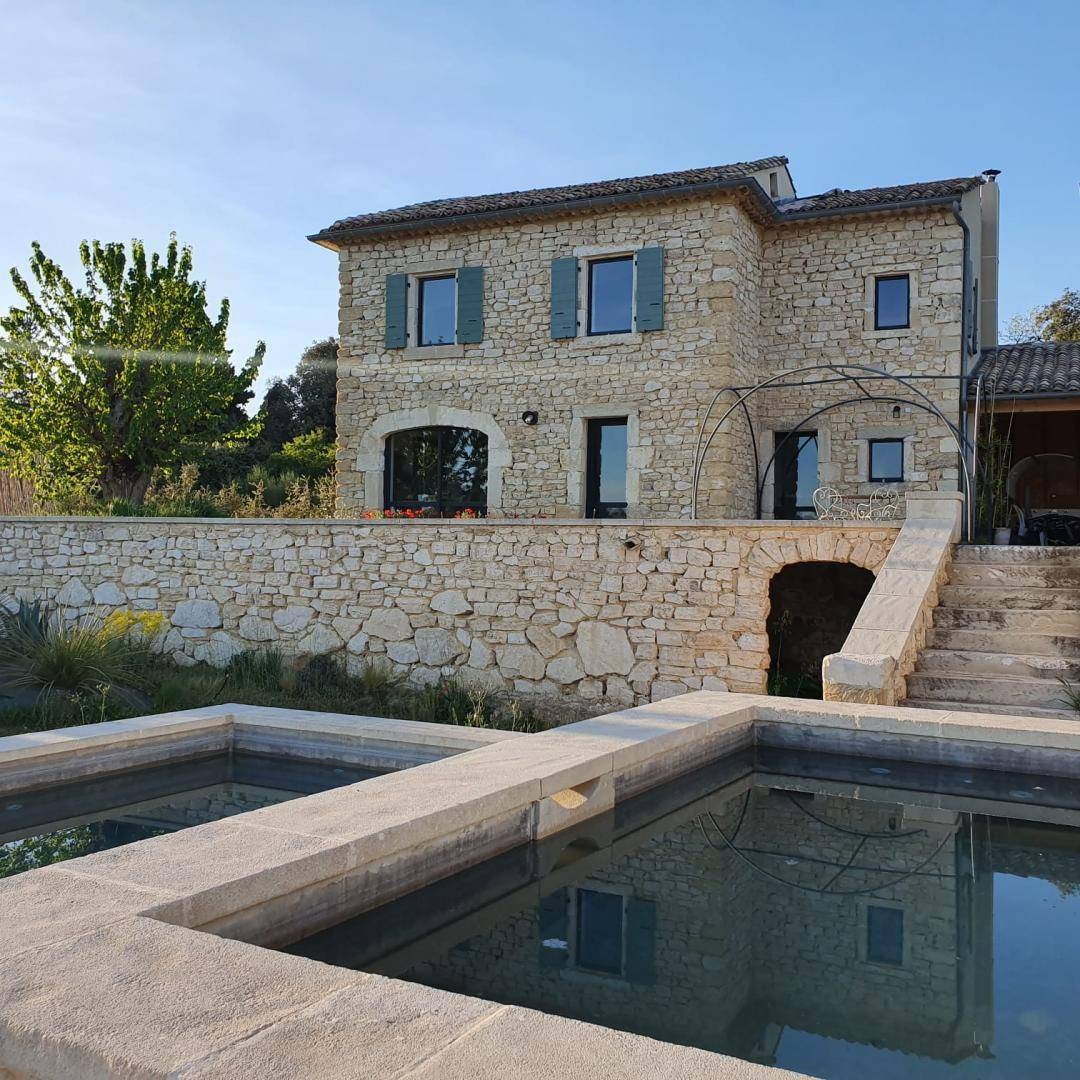 144 M² Gîte ∙ 4 Chambres ∙ 8 Personnes - Grignan