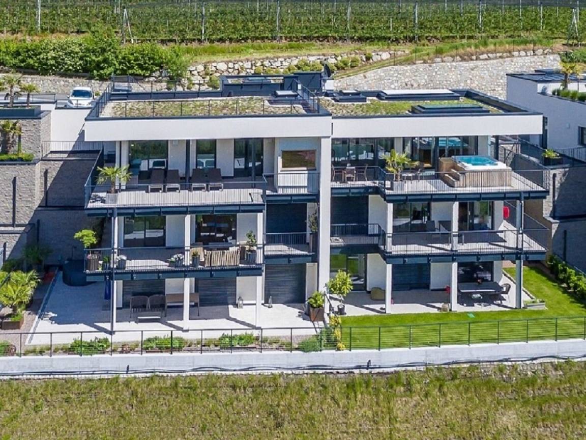 93 M² Apartment ∙ 2 Bedrooms ∙ 4 Guests - Tirol