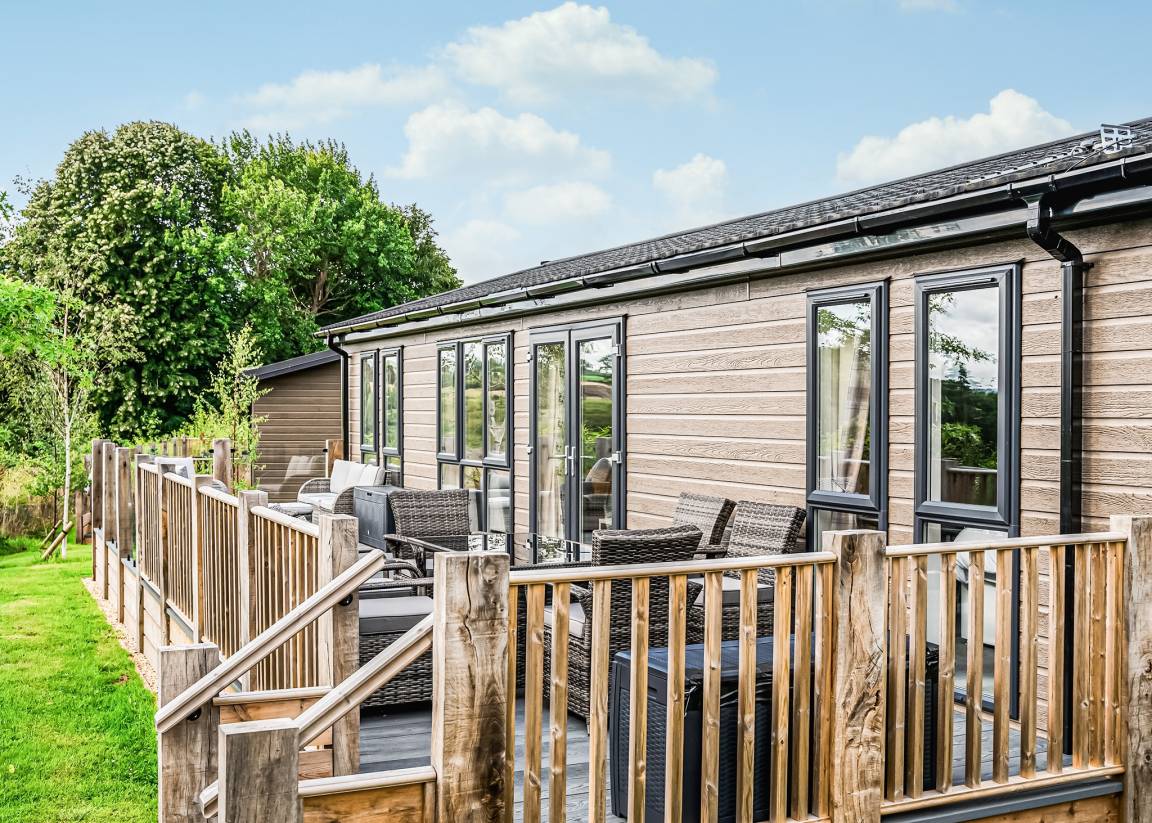 Chalet ∙ 3 Bedrooms ∙ 6 Guests - Shropshire