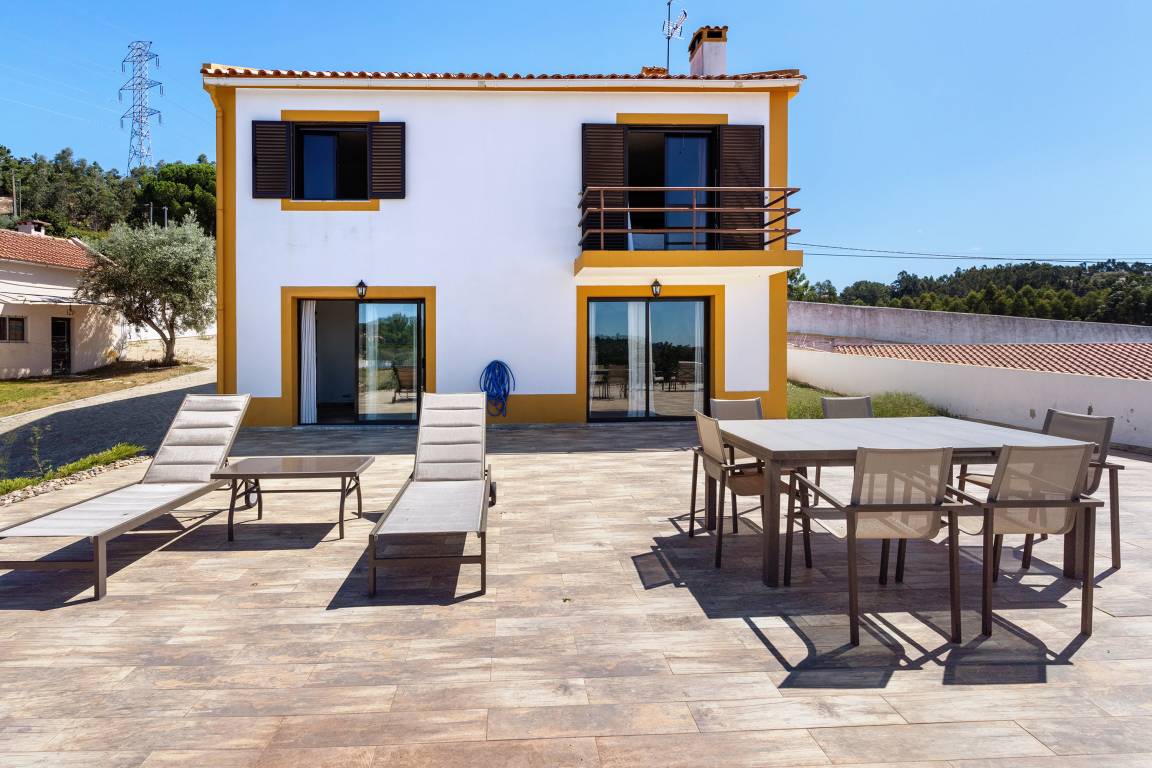120 M² Finca ∙ 4 Bedrooms ∙ 8 Guests - Azambuja
