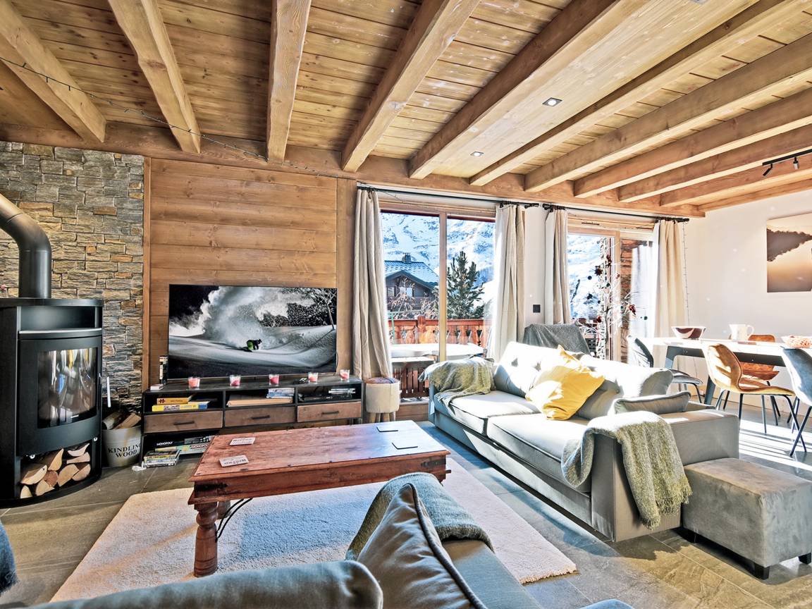 150 M² Chalet ∙ 5 Bedrooms ∙ 10 Guests - Val Thorens