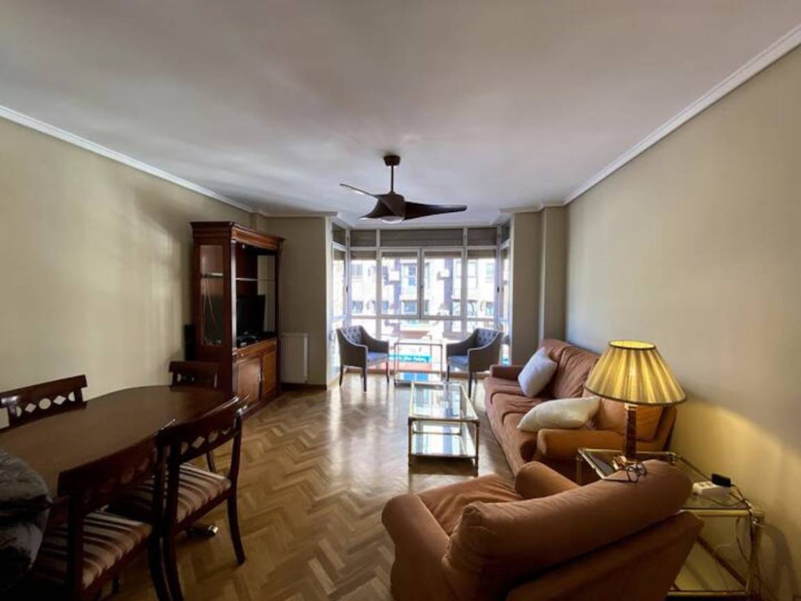 60 M² Apartamento ∙ 3 Habitaciones ∙ 6 Huéspedes - Fuenlabrada