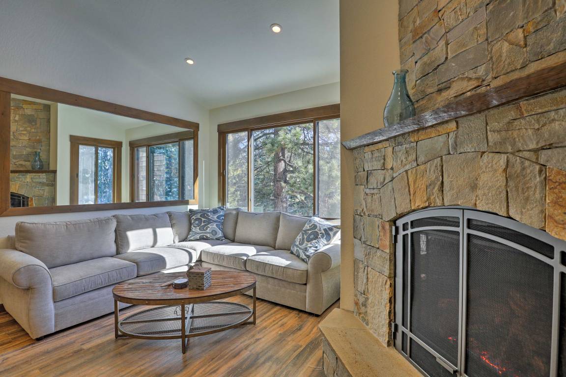 83 M² Apartment ∙ 2 Bedrooms ∙ 6 Guests - Lake Tahoe