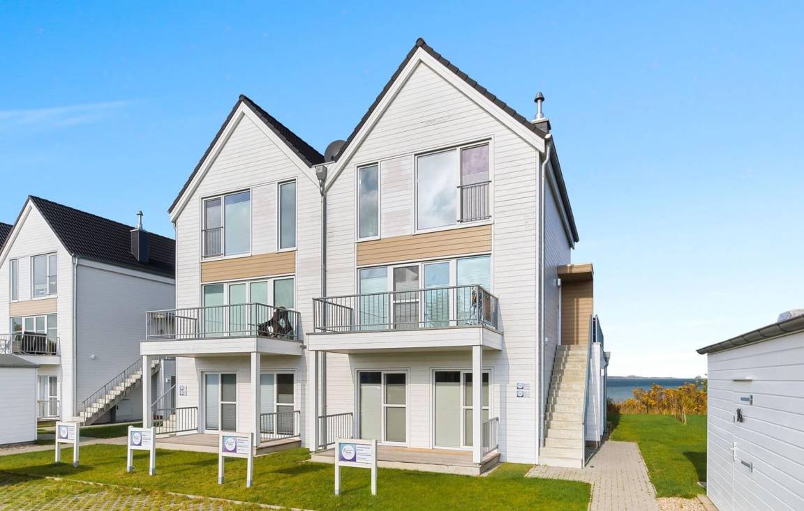 82 M² Appartement ∙ 2 Chambres ∙ 5 Personnes - Olpenitz