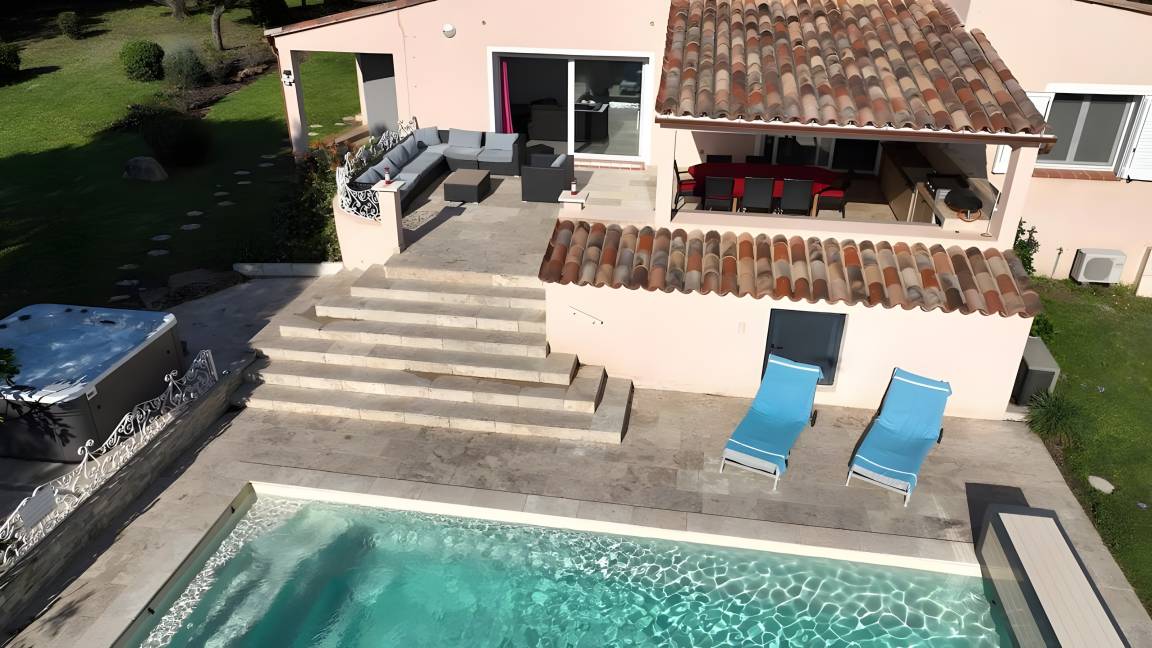 170 M² Villa ∙ 4 Chambres ∙ 8 Personnes - Porto Vecchio