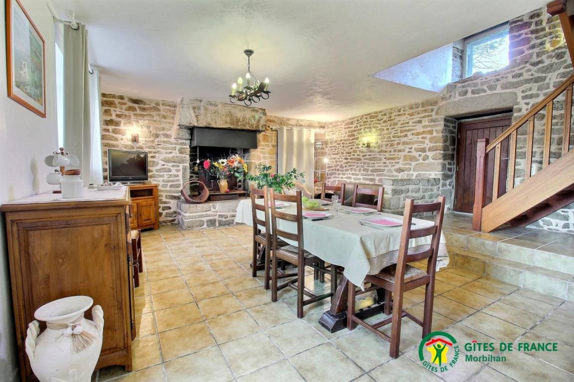 86 M² Gîte ∙ 3 Chambres ∙ 5 Personnes - Questembert
