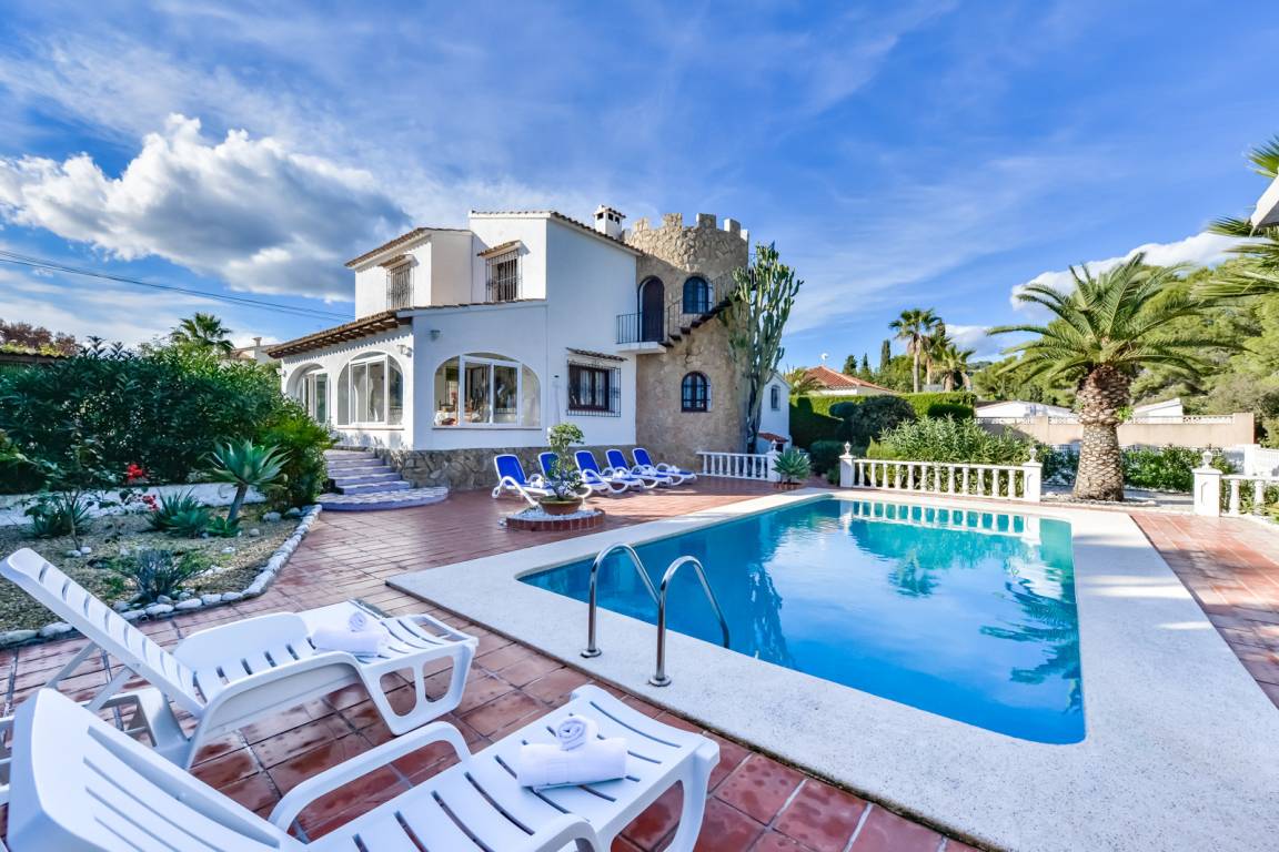 280 M² Villa ∙ 5 Bedrooms ∙ 10 Guests - Bonaire