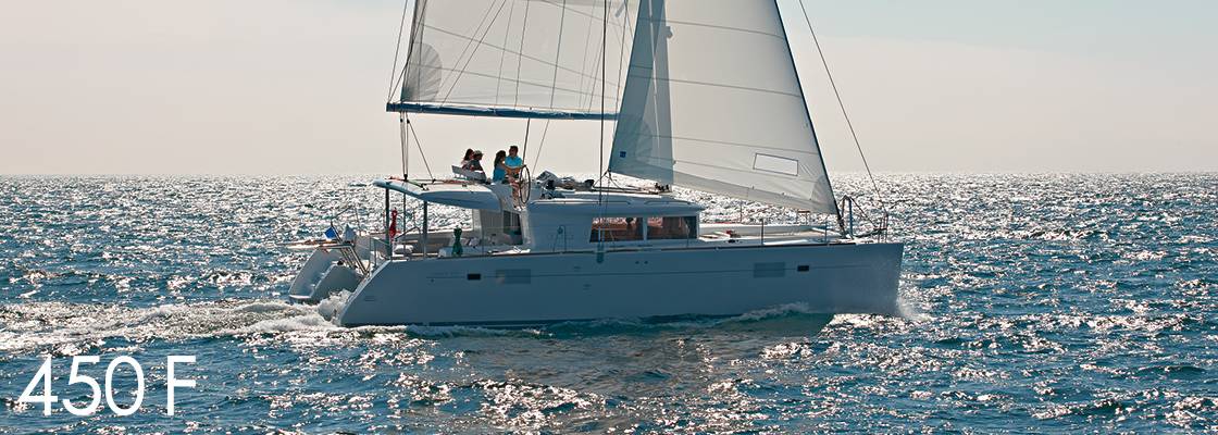 Houseboat ∙ 4 Bedrooms ∙ 8 Guests - Seychelles