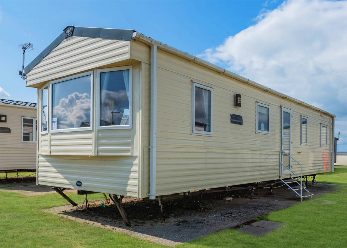 Caravan ∙ 3 Bedrooms ∙ 8 Guests - Skegness