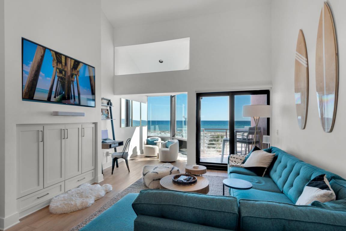 139 M² Huoneisto ∙ 2 Makuuhuonetta ∙ 6 Vierasta - Pensacola Beach, FL