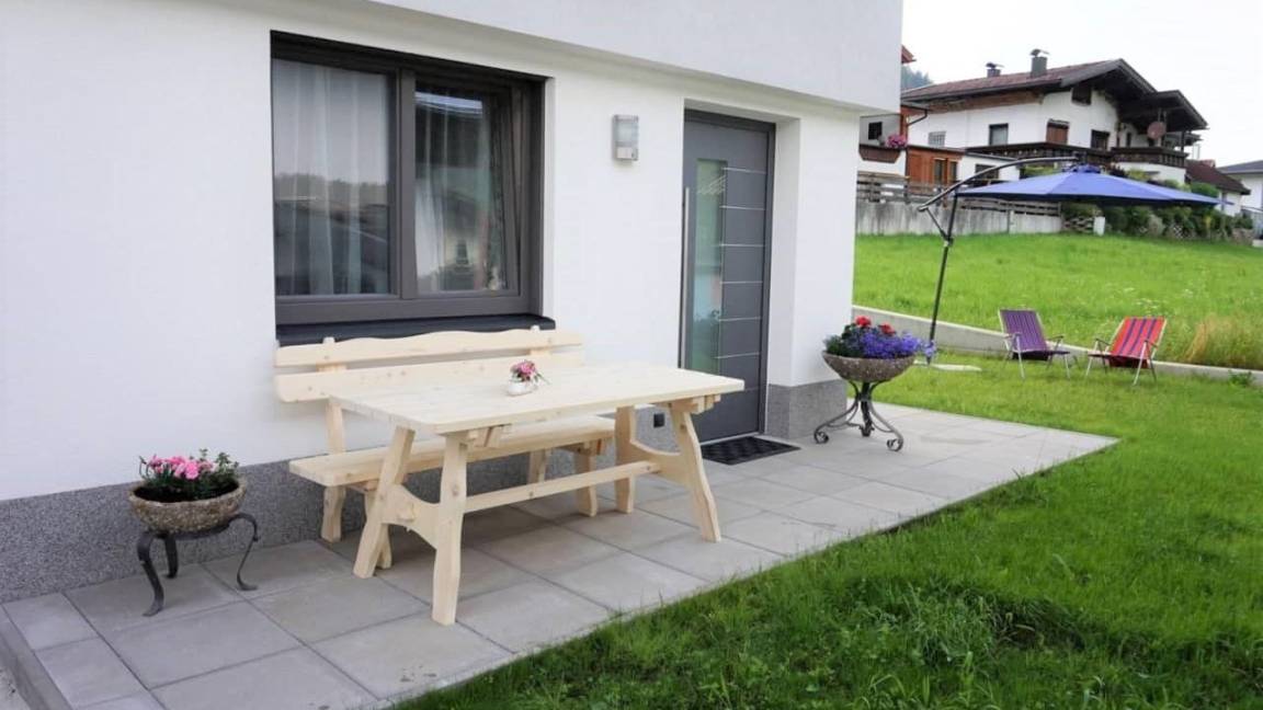 60 M² Apartment ∙ 2 Bedrooms ∙ 4 Guests - Zillertal, Ravina, Austria
