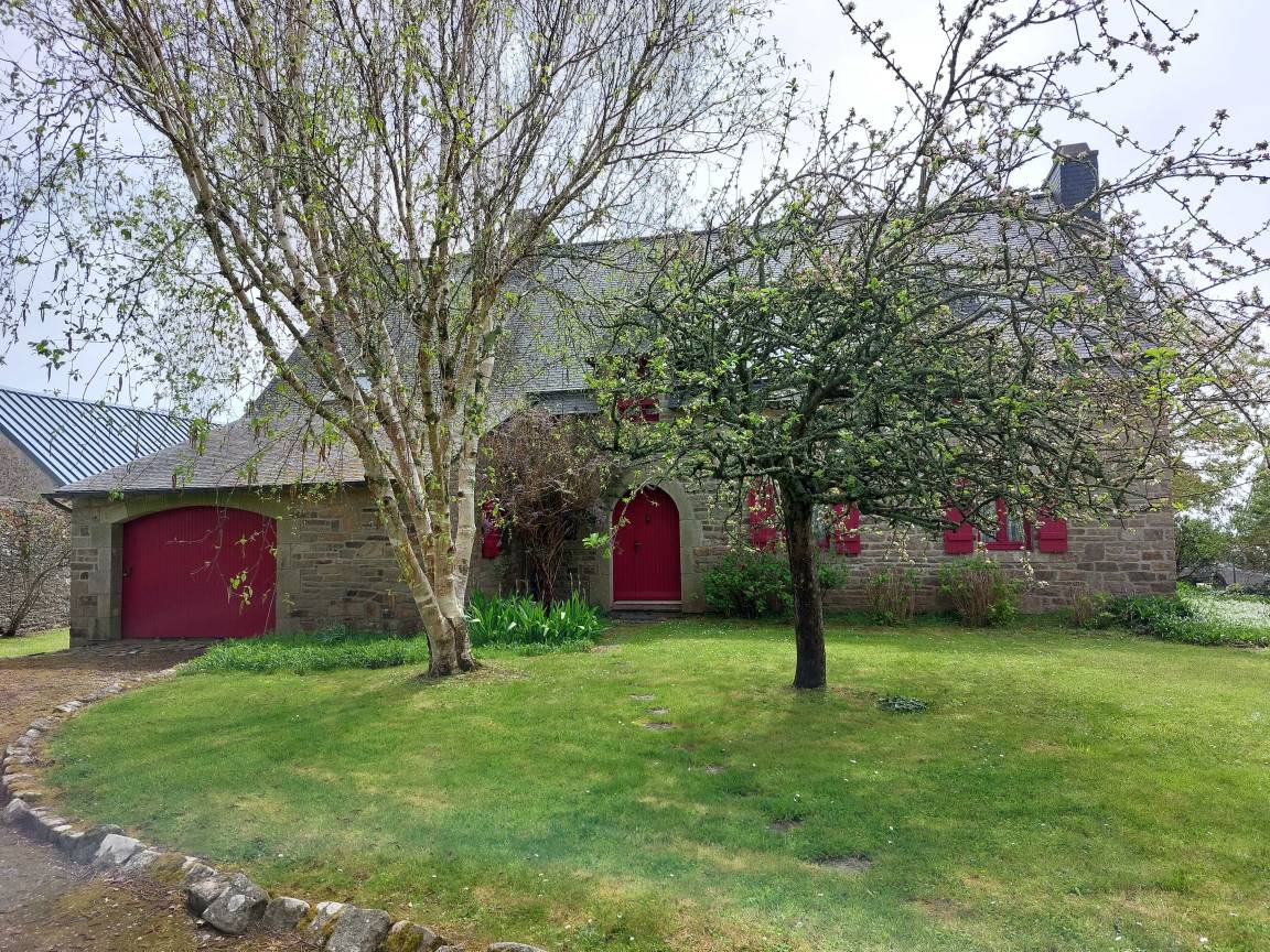 180 M² Gîte ∙ 6 Chambres ∙ 10 Personnes - Quimperlé