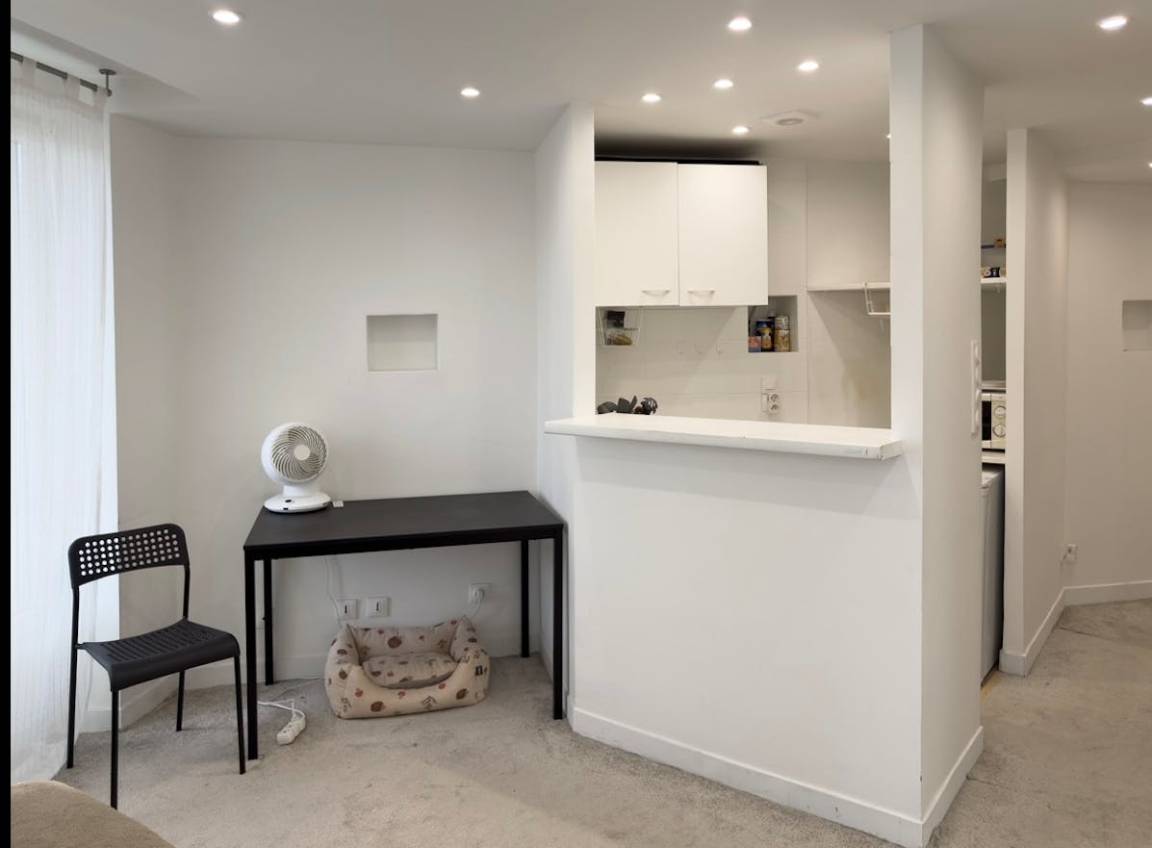 25 M² Apartment ∙ 2 Guests - Párizs