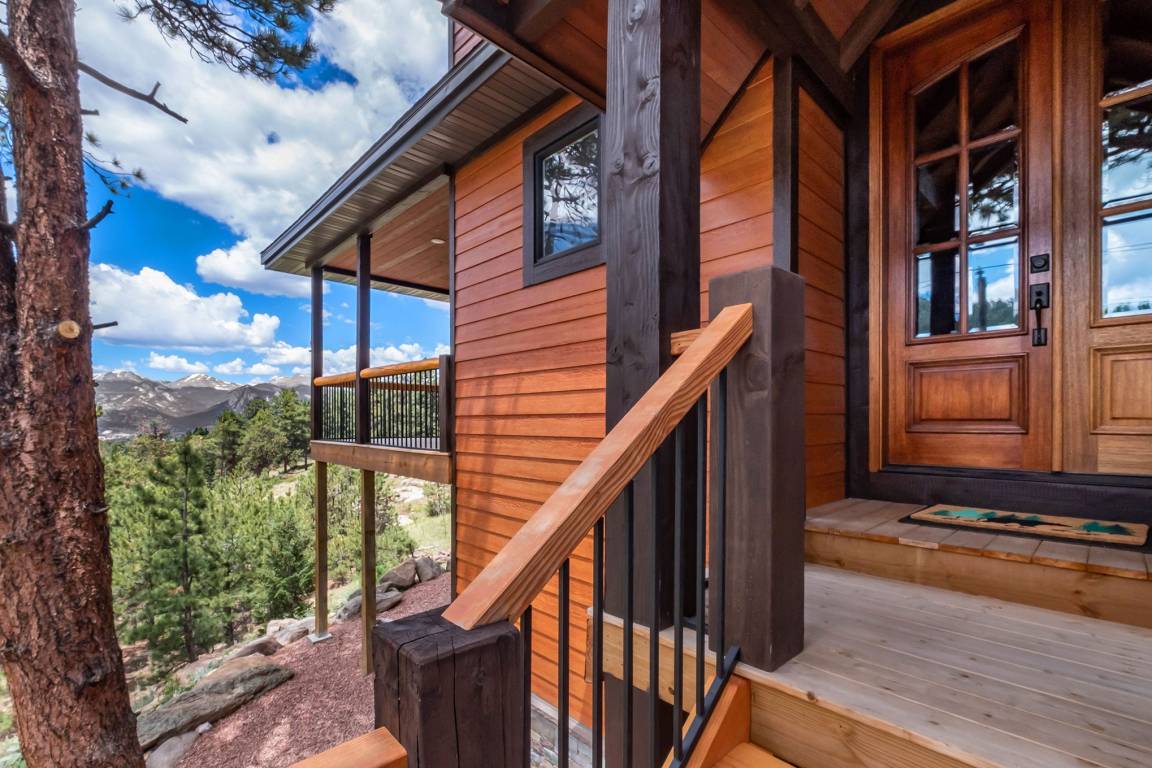 House ∙ 4 Bedrooms ∙ 9 Guests - Estes Park, CO
