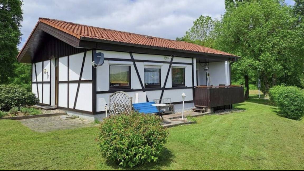 66 M² Bungalow ∙ 2 Schlafzimmer ∙ 6 Gäste - Hessen