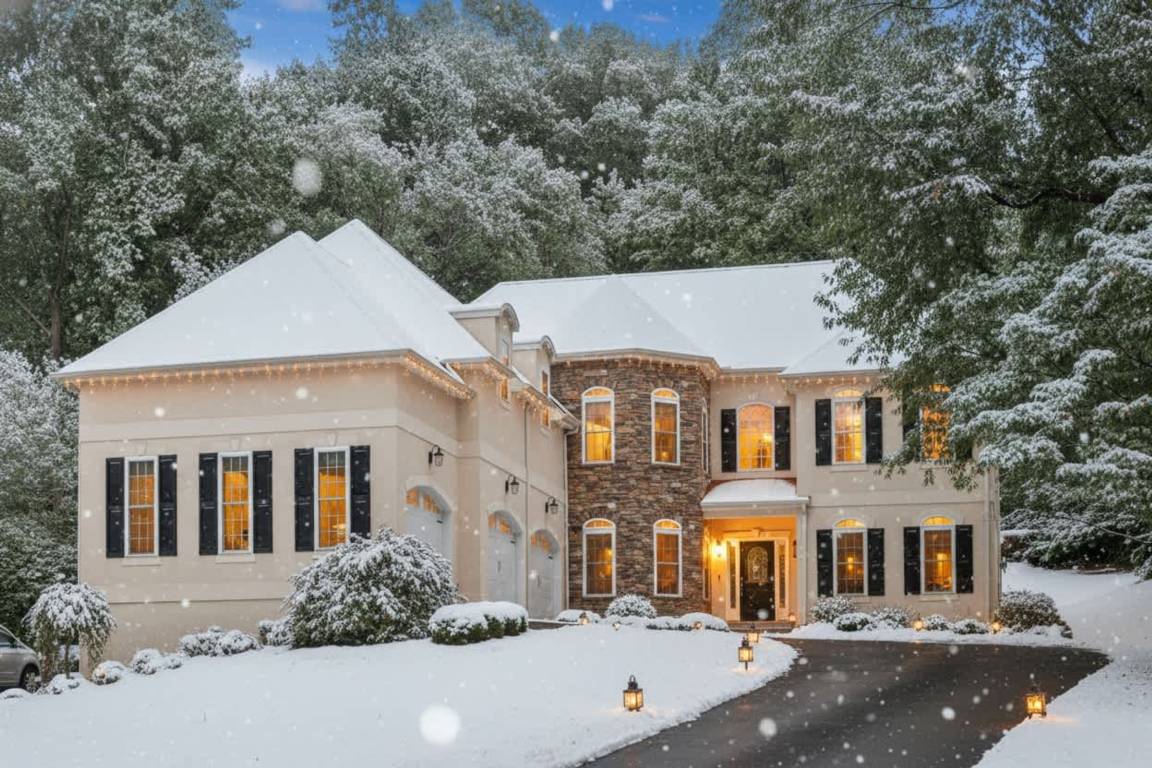 Ferienhaus ∙ 6 Schlafzimmer ∙ 10 Gäste - Newark, DE