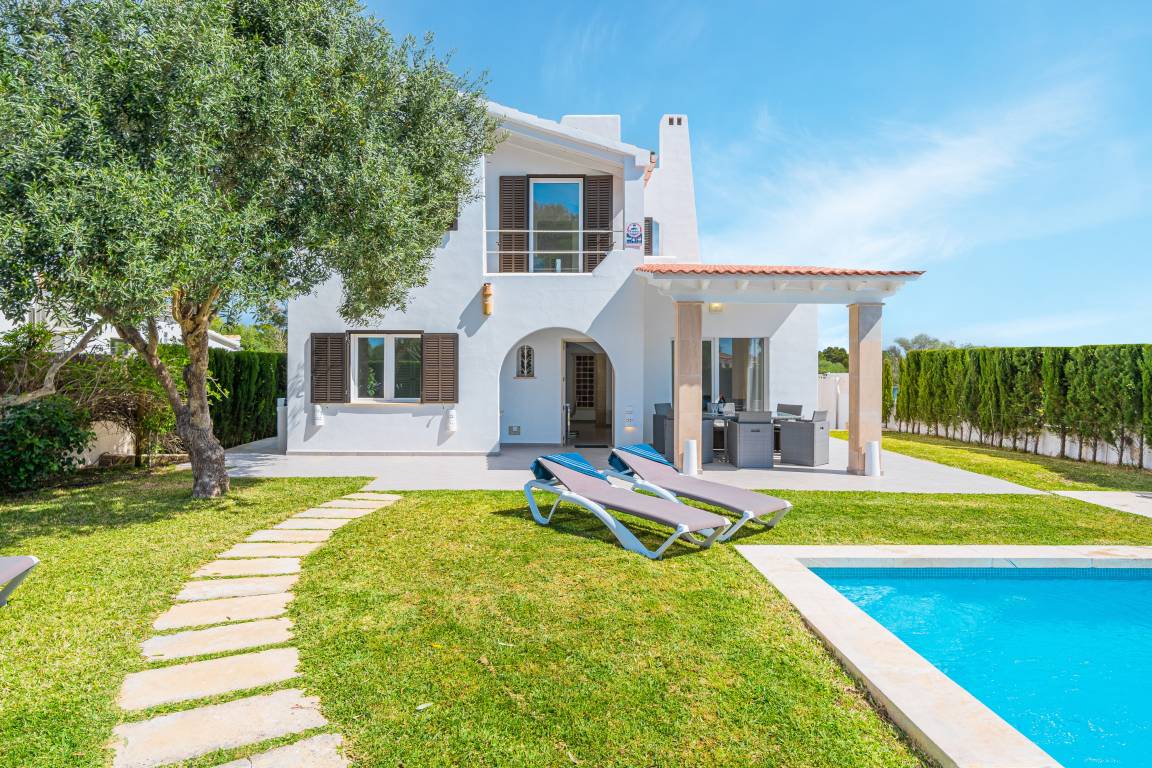 193 M² Vivenda ∙ 4 Quartos ∙ 6 Hóspedes - Campos