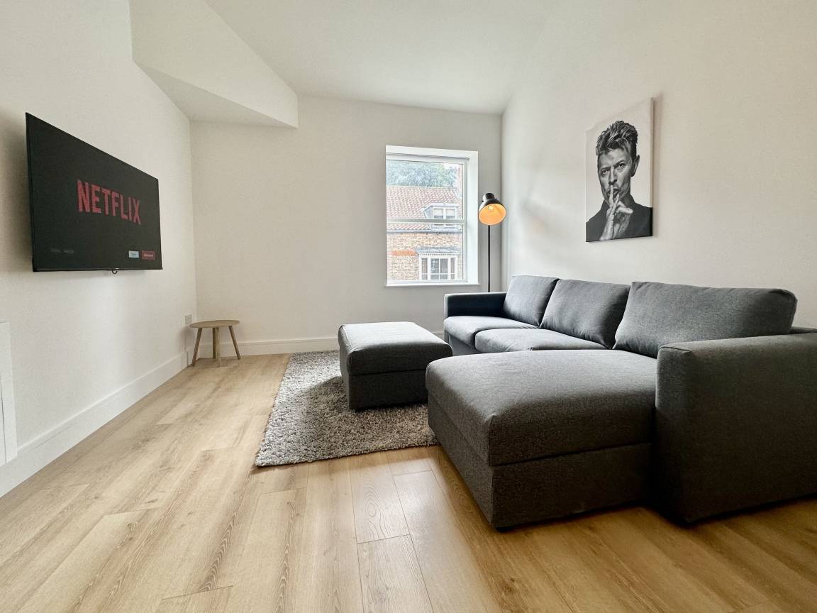 Cottage ∙ 2 Bedrooms ∙ 6 Guests - York