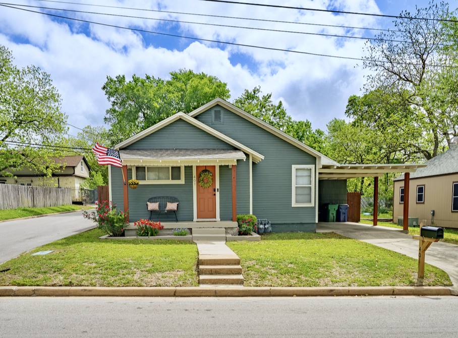 102 M² House ∙ 2 Bedrooms ∙ 5 Guests - Decatur, TX