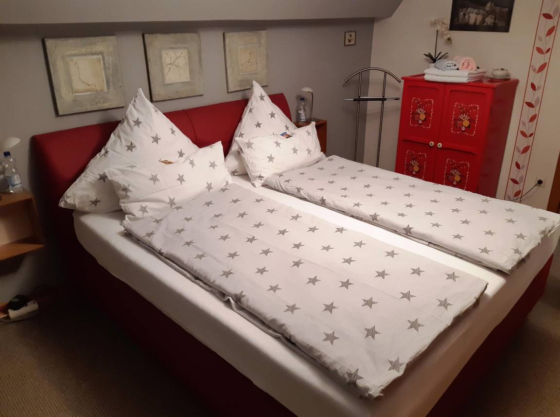 142 M² Ferienhaus ∙ 2 Schlafzimmer ∙ 4 Gäste - Kirn