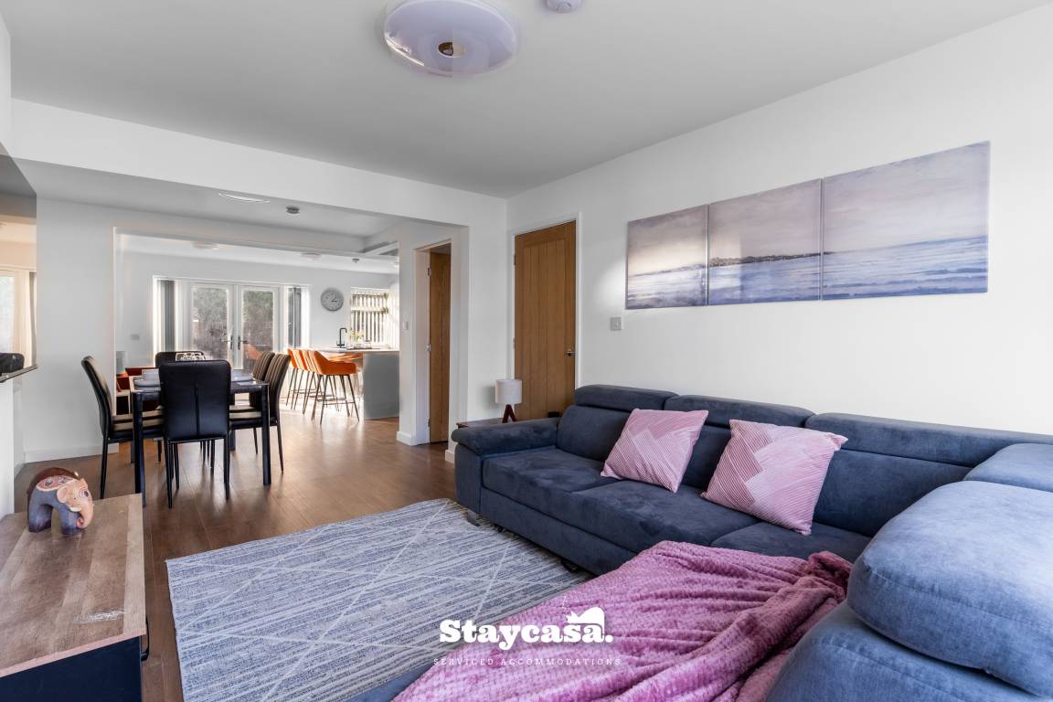 111 M² House ∙ 5 Bedrooms ∙ 10 Guests - Knutsford