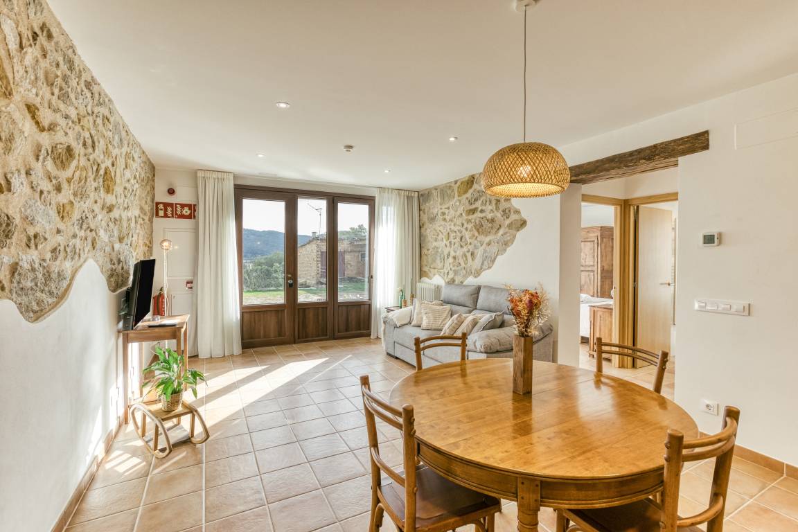 58 M² Apartamento ∙ 2 Habitaciones ∙ 4 Huéspedes - Rupit