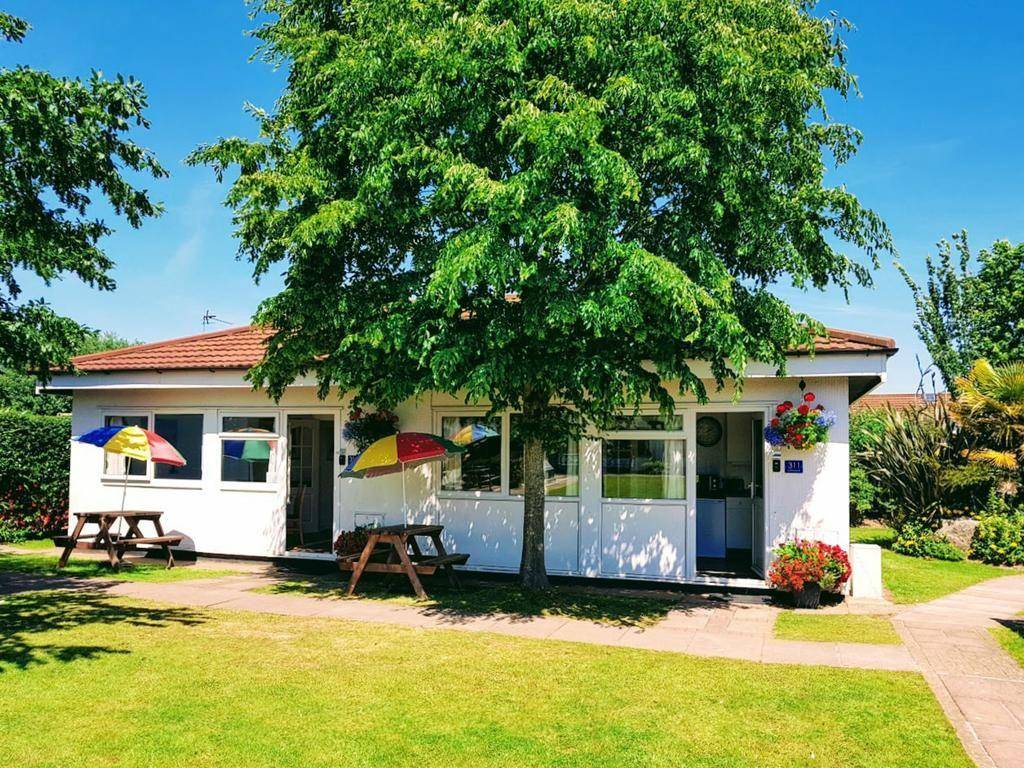 25 M² House ∙ 2 Bedrooms ∙ 4 Guests - Dawlish Warren