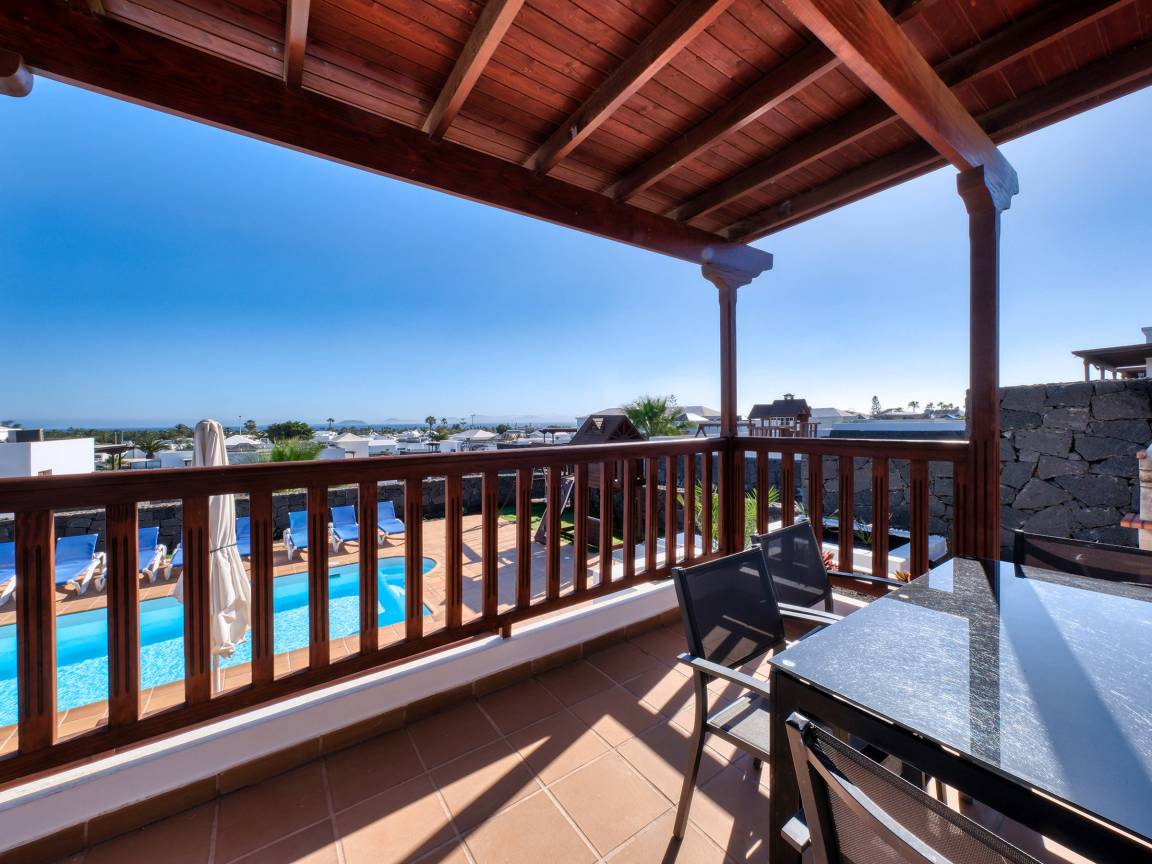 221 M² Villa ∙ 5 Habitaciones ∙ 12 Huéspedes - Playa Blanca, Las Palmas, España