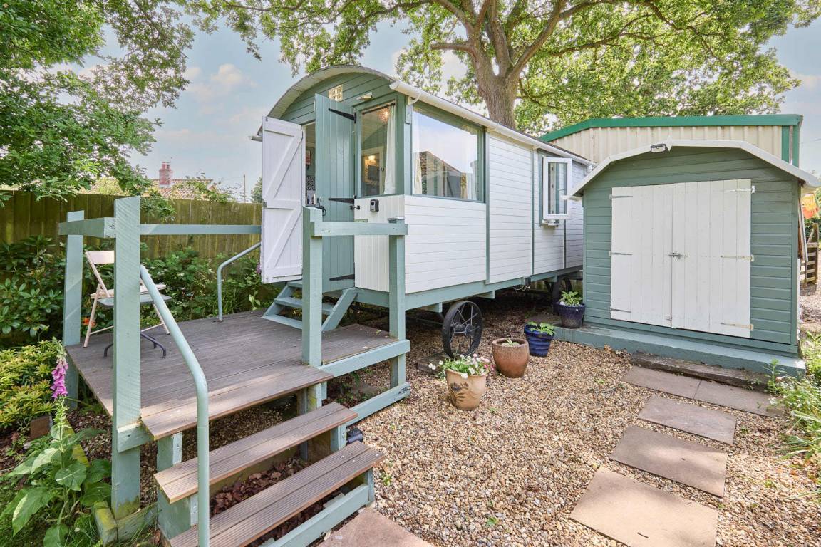 House ∙ 1 Bedroom ∙ 2 Guests - Holt