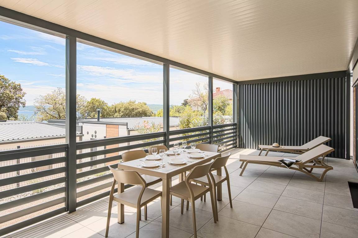 30 M² Caravan ∙ 2 Bedrooms ∙ 6 Guests - Crikvenica