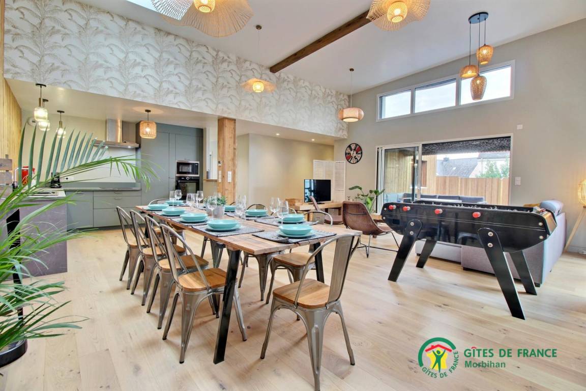 145 M² Gîte ∙ 4 Chambres ∙ 12 Personnes - Plouhinec