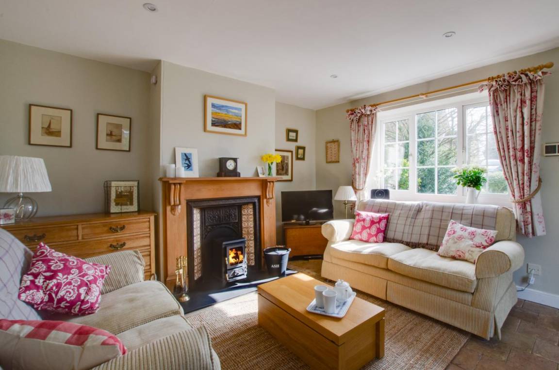 Cottage ∙ 2 Bedrooms ∙ 4 Guests - Holt