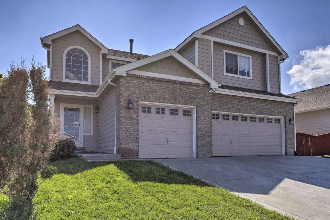 367 M² House ∙ 5 Bedrooms ∙ 12 Guests - Thornton, CO