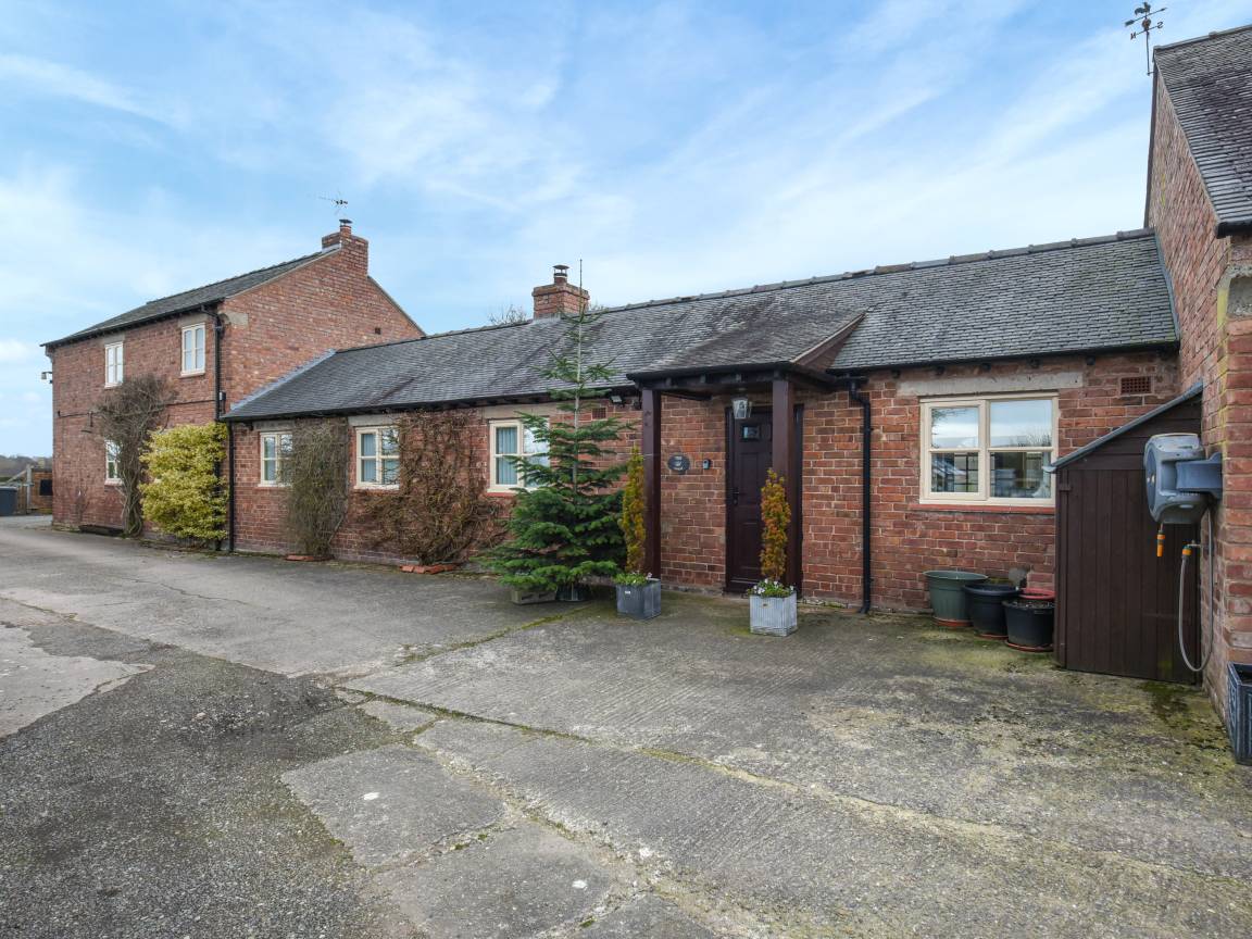 Cottage ∙ 1 Bedroom ∙ 2 Guests - Cheshire