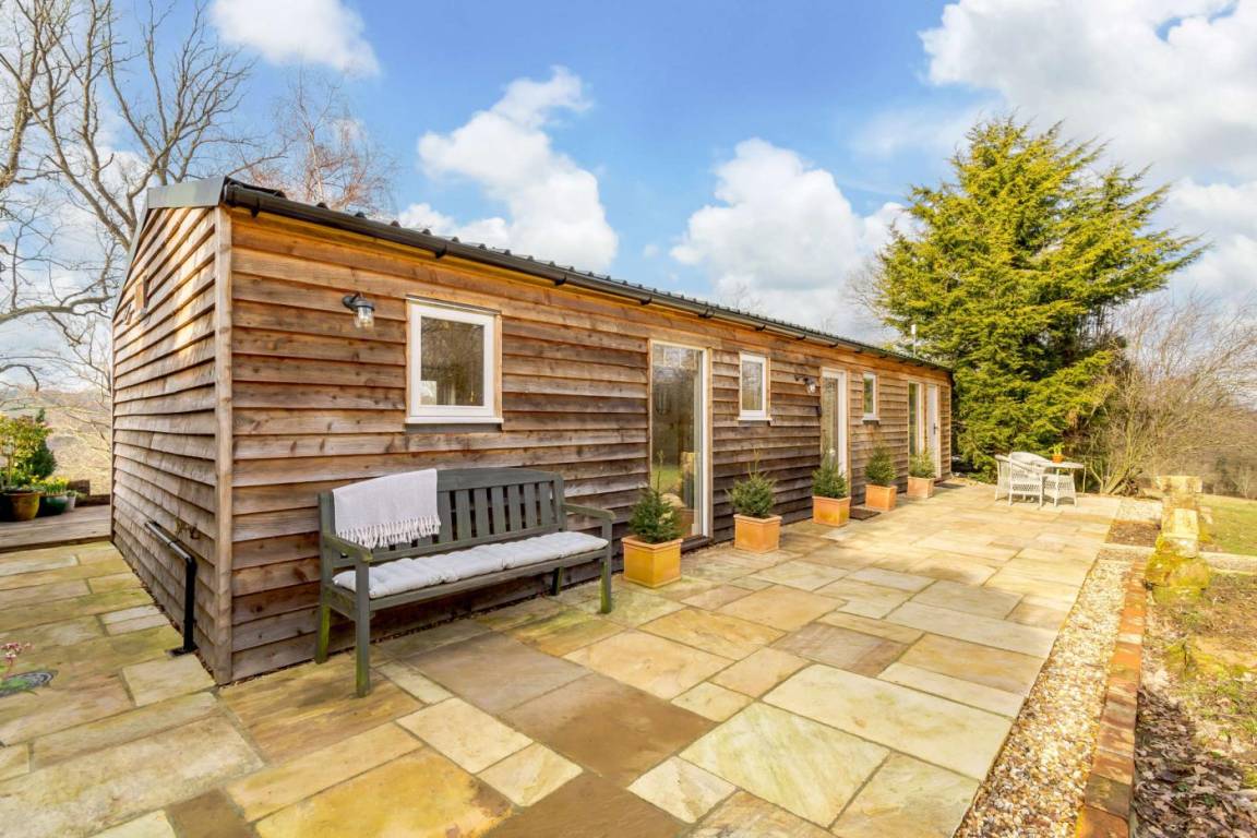Lodge ∙ 1 Bedroom ∙ 2 Guests - Kent