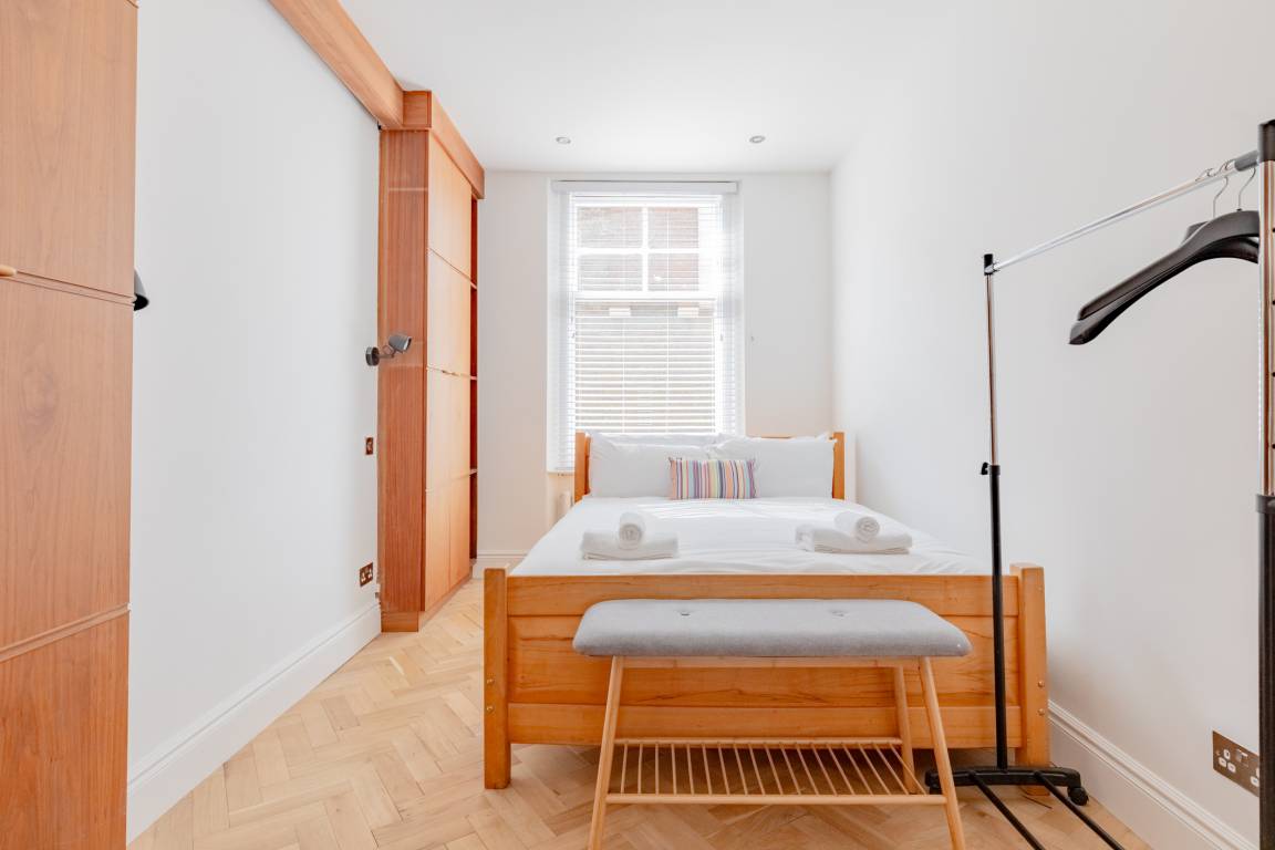 Apartment ∙ 3 Bedrooms ∙ 6 Guests - Chelsea